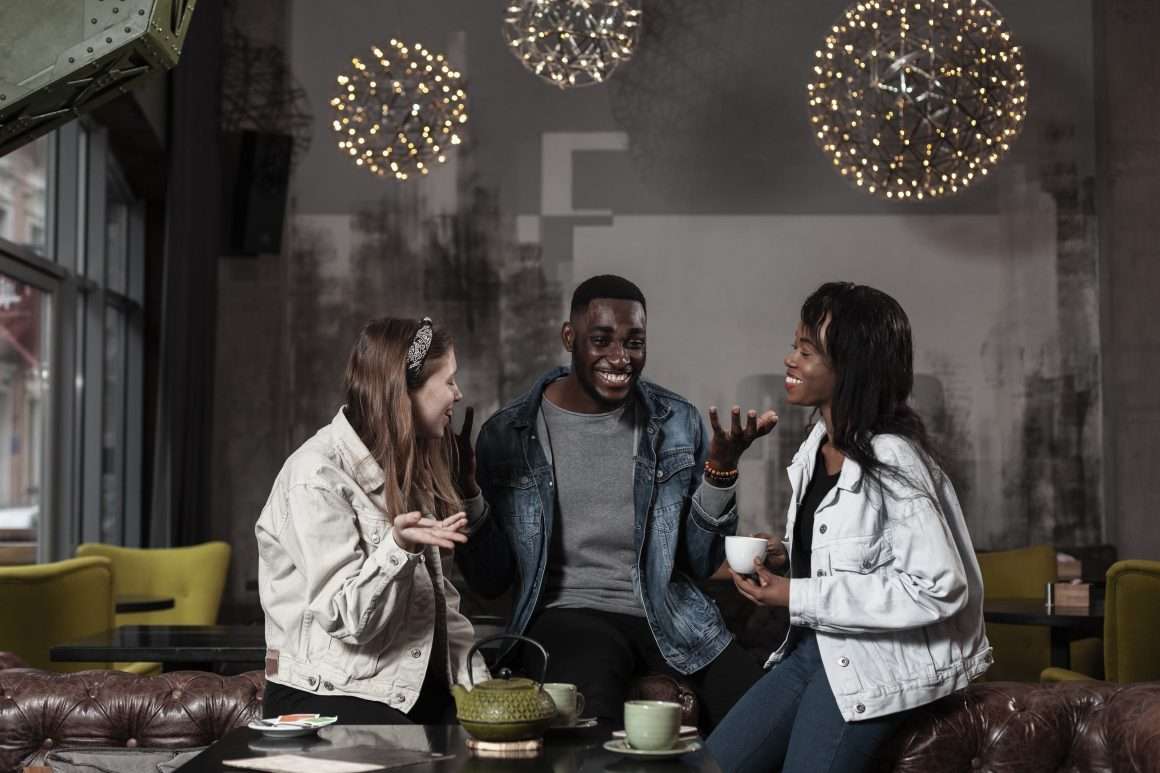 How to Make Friends as a Couple