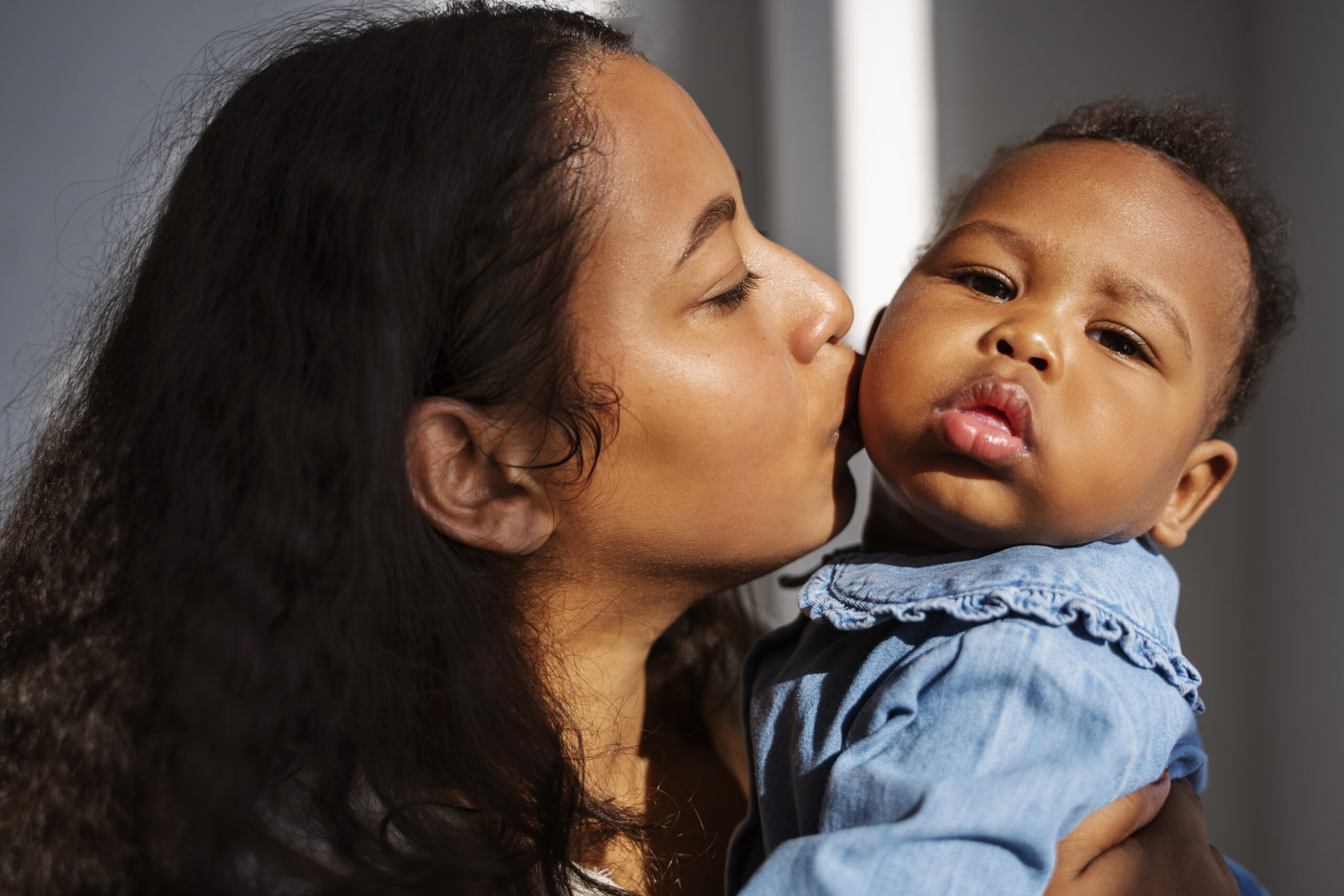 The Love Central - Why You Should (or Shouldn’t) Kiss Your Child on the ...