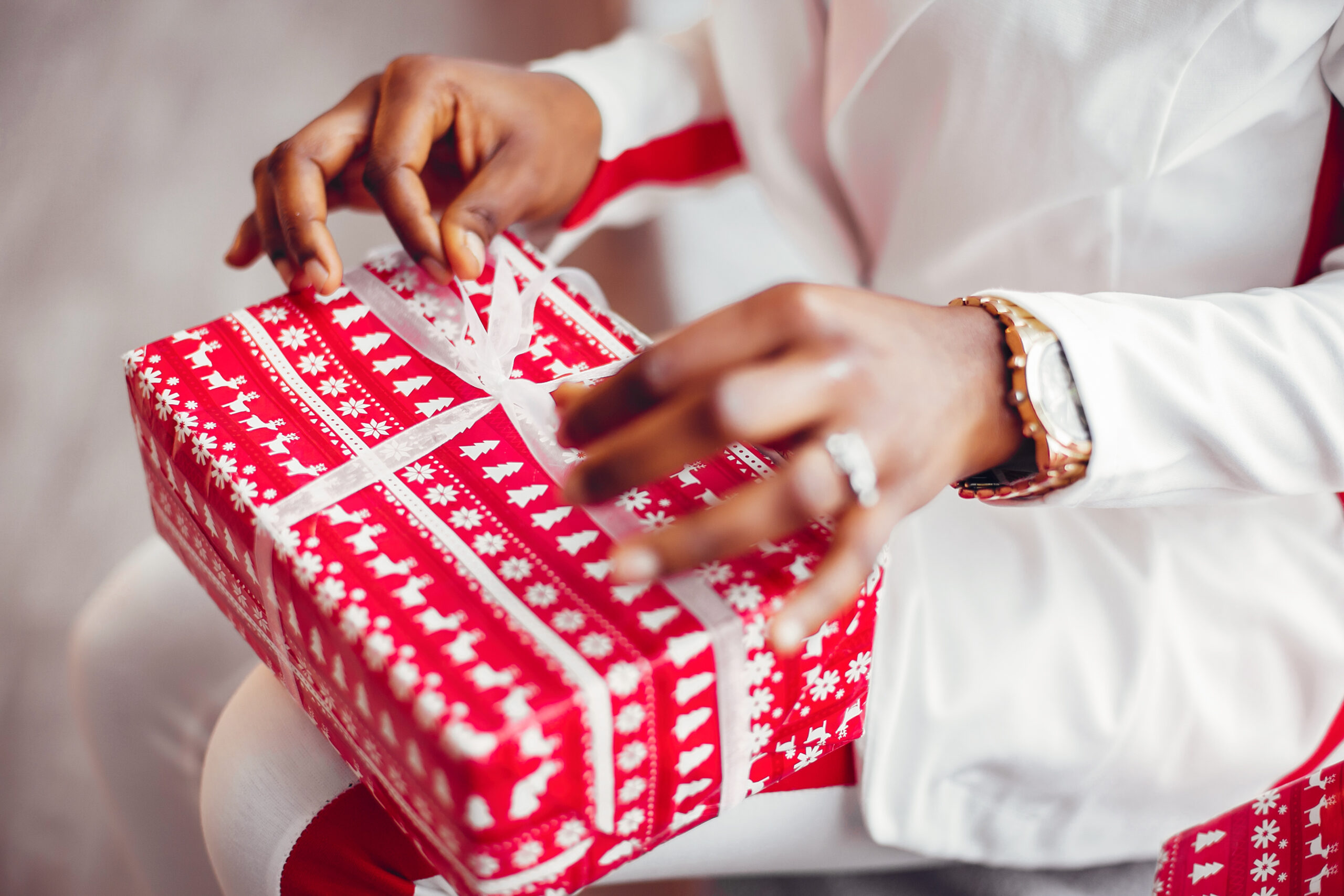 The Art of Gift Wrapping: Tips and Tricks to Make Your Present Stand Out