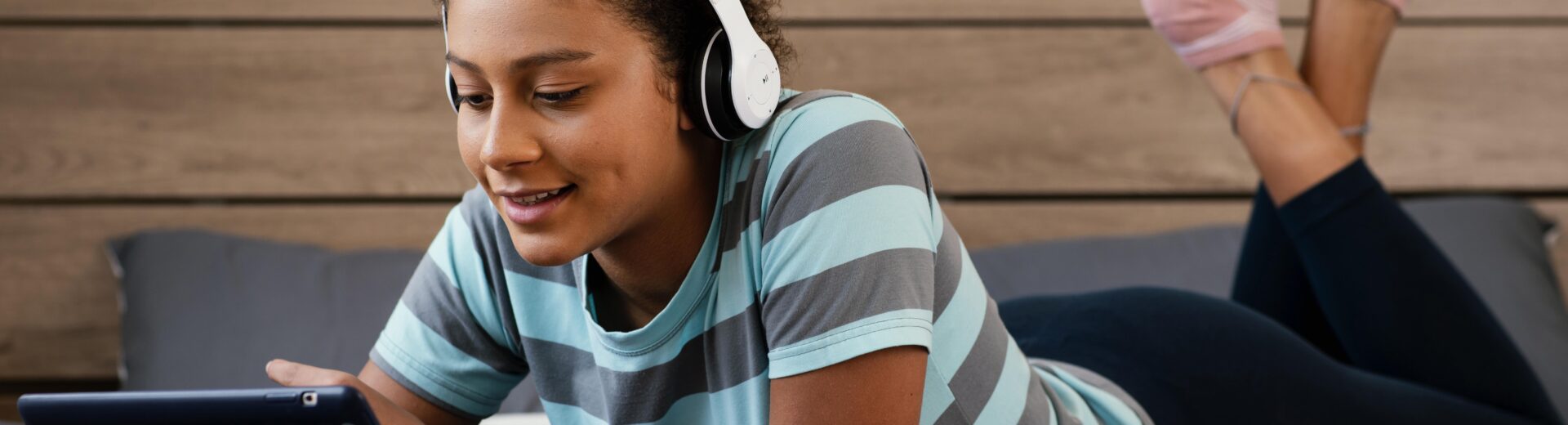 How to Create the Perfect Playlist for Your Morning Routine