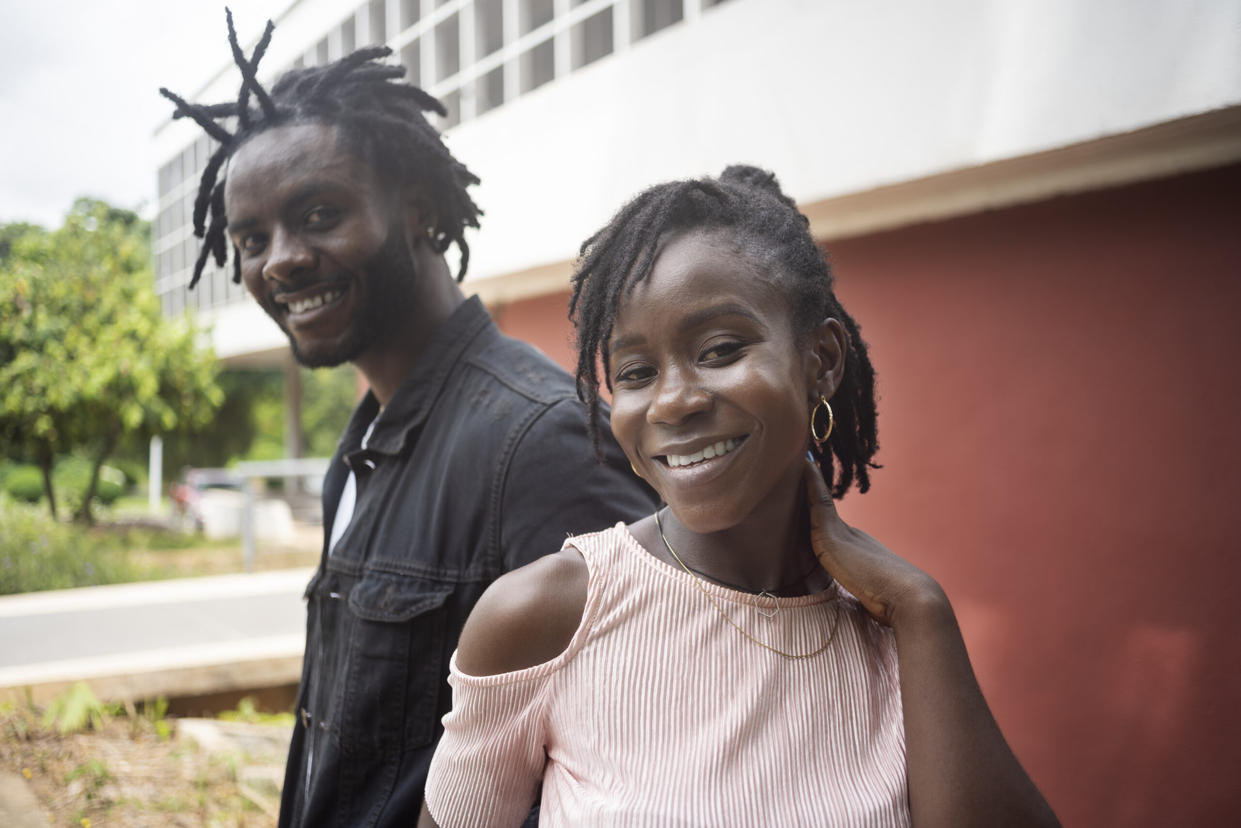 6 Easy Ways to Maintain Lifelong Bonds with Your Siblings